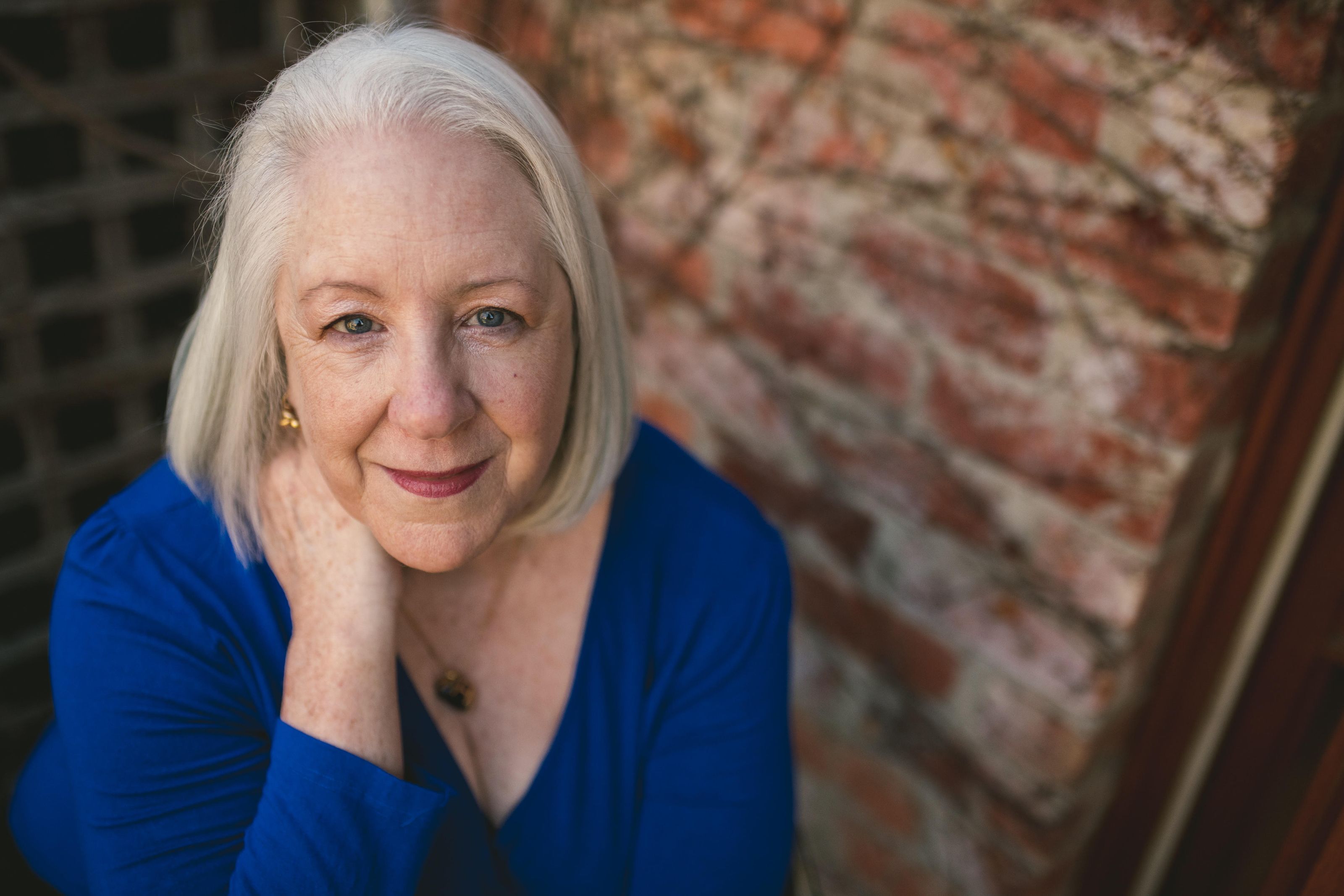 Information and Contact | Donna Ward